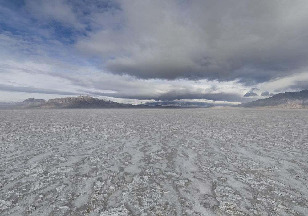 Vast Open Spaces of Utah: A Beautiful Day Sky - HDRi Maps and Backplates