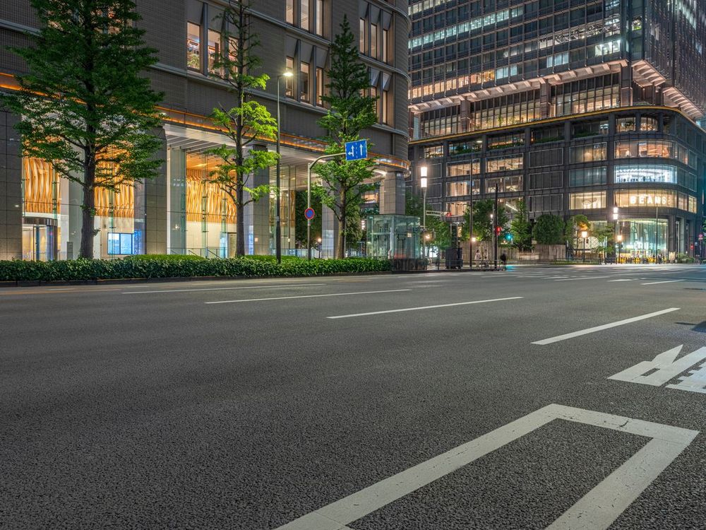 A Wet Night in Tokyo, Japan - HDRi Maps and Backplates