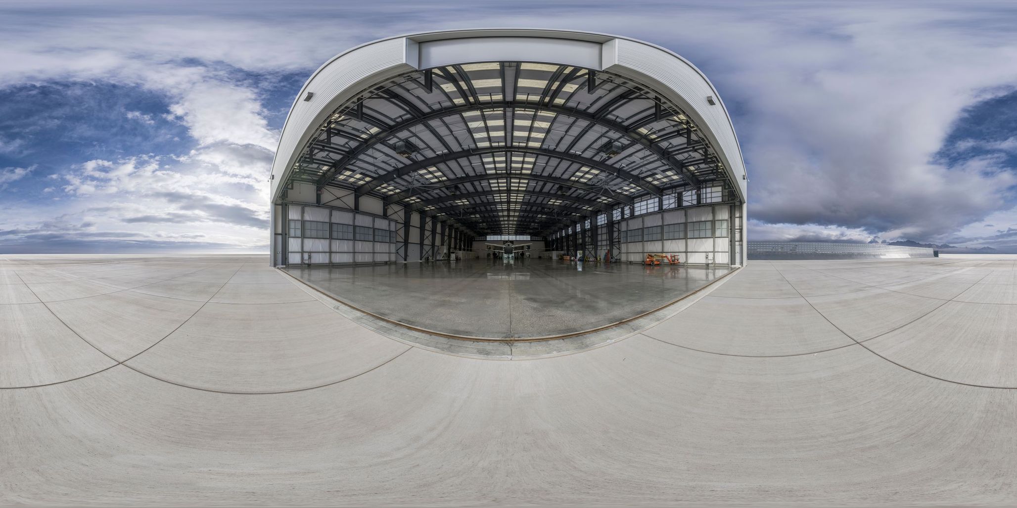 Los Angeles Hangar at the Airport: Concrete Sky - HDRi Maps and Backplates