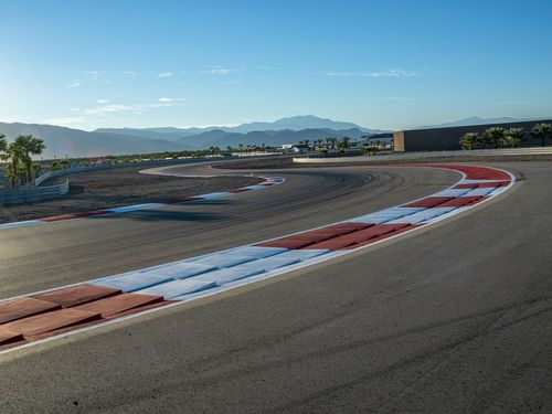 Race Track on Asphalt Road in the USA - HDRi Maps and Backplates