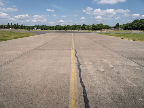 Berlin City Park: A Showcase of Urban Design - HDRi Maps and Backplates