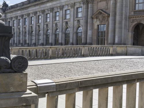 European City: Berlin Symmetrical Facade - HDRi Maps and Backplates