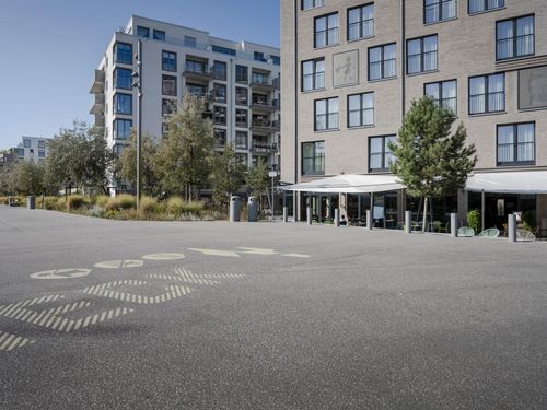 German Plaza: Urban Open Space in Berlin - HDRi Maps and Backplates