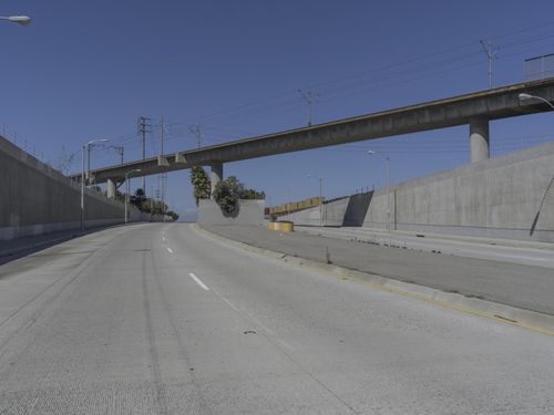 Los Angeles City: Bridge and Underpass - HDRi Maps and Backplates
