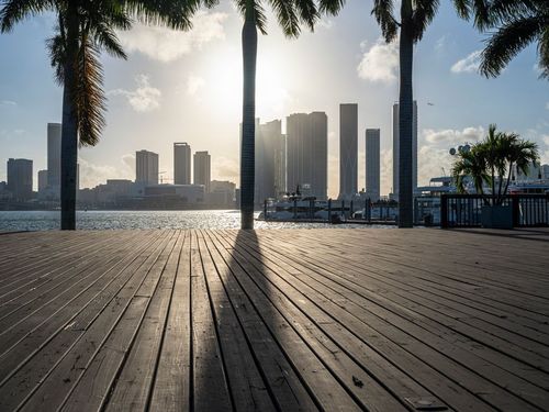 Miami Beach Pier at Dawn - HDRi Maps and Backplates