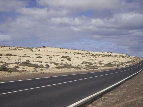 Nature Line: Wall Road Asphalt in Spain - HDRi Maps and Backplates