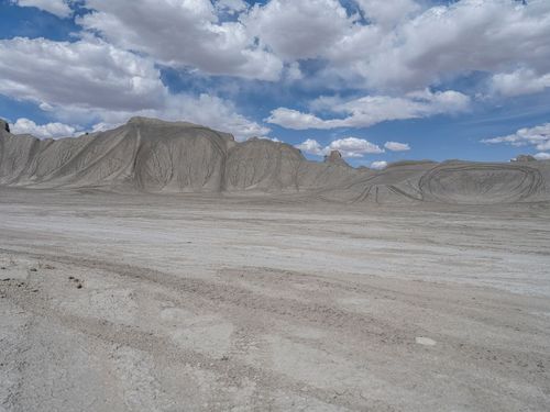 Off-Road Adventure in the USA: Desert Landscape of Factory Butte - HDRi ...