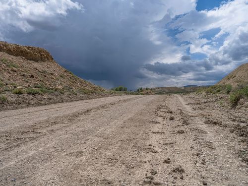 Off-Road Track in Utah: Scenic Landscapes - HDRi Maps and Backplates