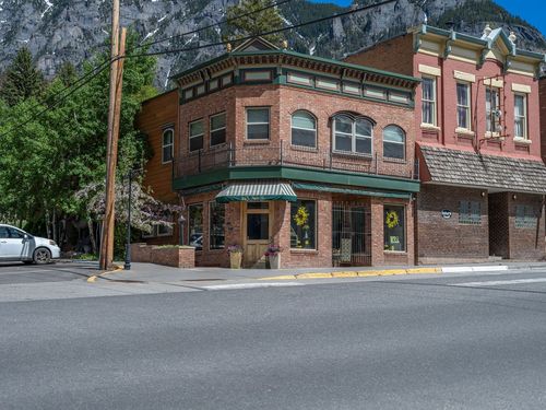 Ouray, Colorado: Suburban Road for Shopping - HDRi Maps and Backplates