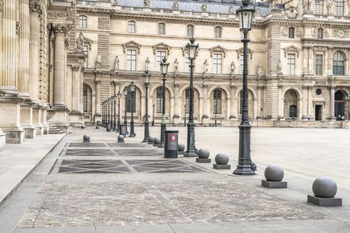 Paris Town Square on a Gloomy Grey Sky Day - HDRi Maps and Backplates