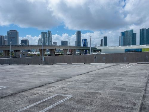 Parking Garage Miami Beach Urban Design - HDRi Maps and Backplates
