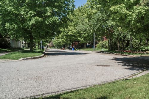Residential Roads in Toronto, Canada