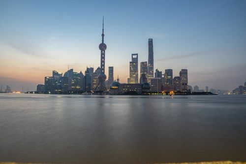Shanghai Dawn: Cityscape Overlooking the Ocean - HDRi Maps and Backplates