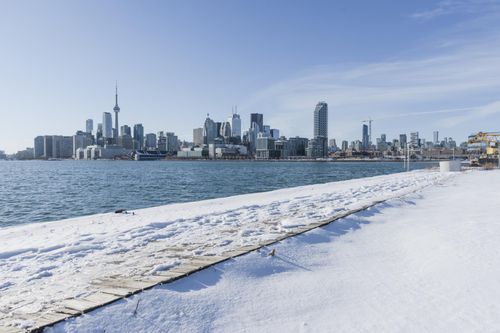 Toronto Cityscape: Winter Skyline View - HDRi Maps and Backplates