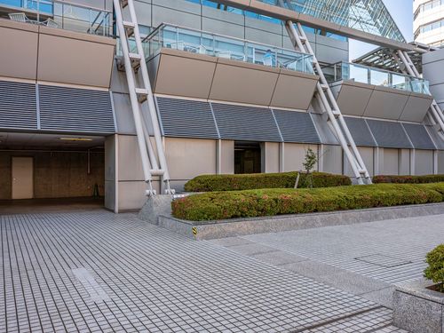 Urban Design: Office Building in Tokyo