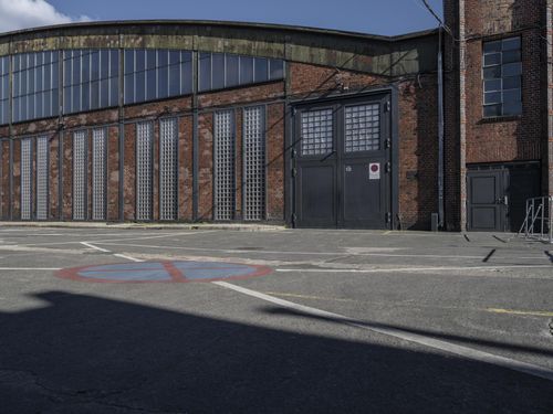 Urban Warehouses in Berlin: Exploring Industrial Architecture - HDRi ...