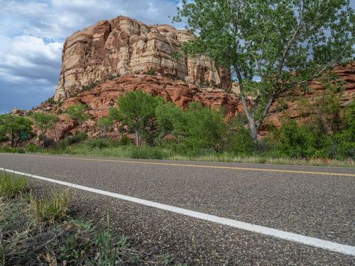 Utah Asphalt Road: A Day in the Landscape - HDRi Maps and Backplates