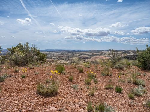 Utah Nature Overlook: A Blend of Dirt and Gravel Surface - HDRi Maps ...