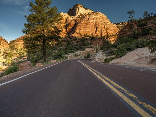 Zion National Park Road: Asphalt Landscape - HDRi Maps and Backplates