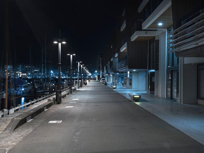 City Lights at Midnight - HDRi Maps and Backplates