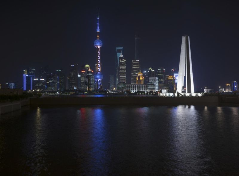 Modern Architecture in Shanghai HDRi Maps and Backplates