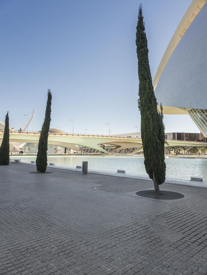 Valencia, Spain: A City of Modern Architecture and Urban Design - HDRi ...