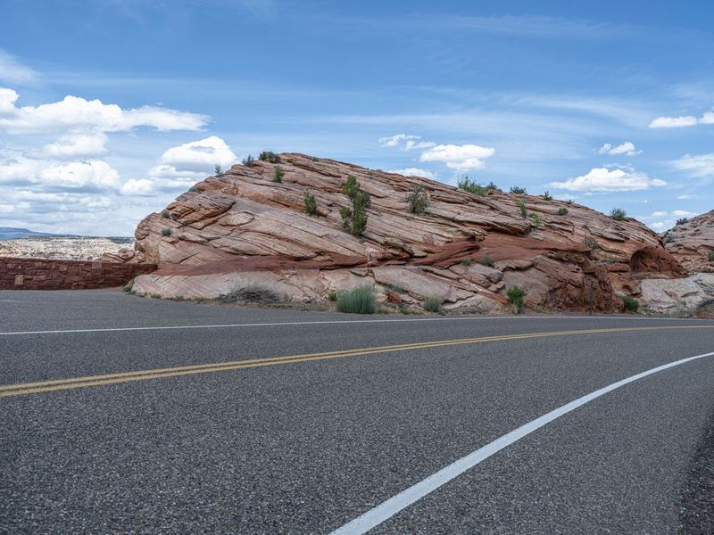 An American Roadway: Scenic Landscape of Utah HDRi Maps and Backplates