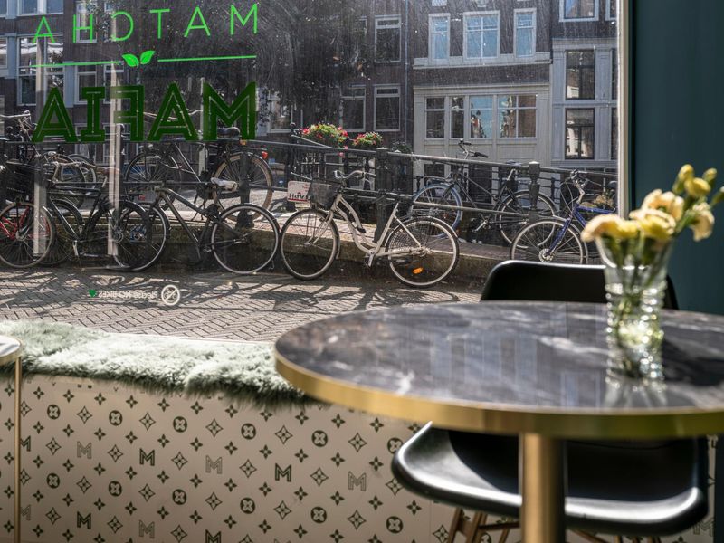 Amsterdam: City Life with Vibrant Urban Design HDRi Maps and Backplates