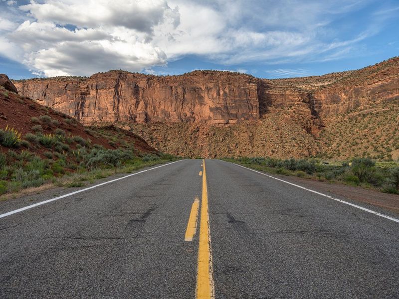 Arizona, USA: Straight Down the Road Landscape HDRi Maps and Backplates