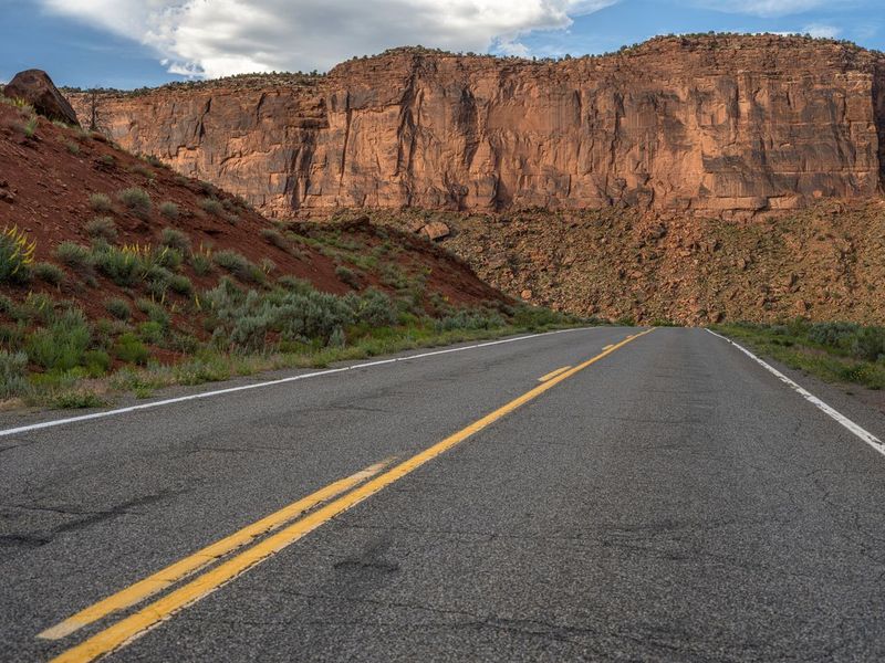 Arizona and Utah USA Landscape Road HDRi Maps and Backplates