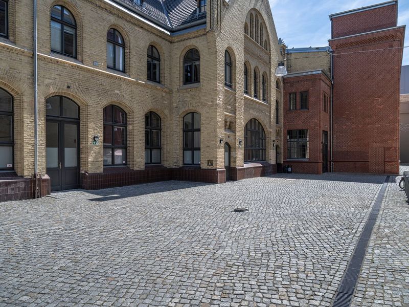 Berlin, Germany: Urban Courtyard with Brick Walls HDRi Maps and Backplates