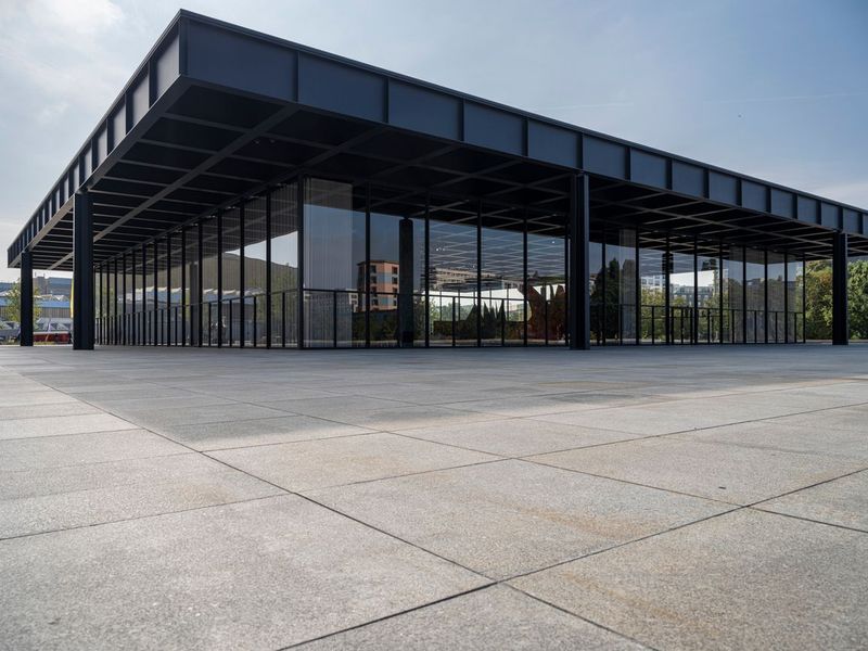 Berlin Glass Plaza: Exploring City Life HDRi Maps and Backplates
