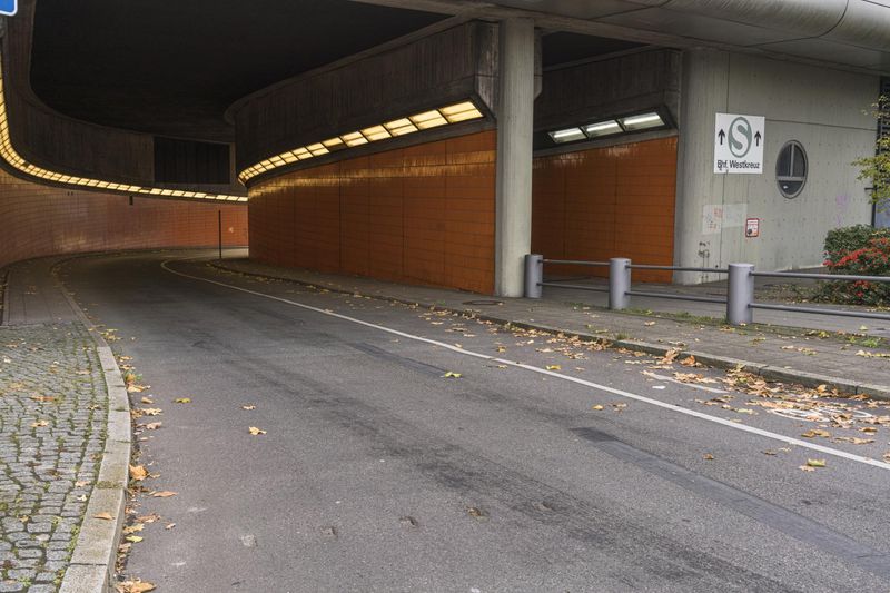 Berlin Road: Architecture in the Heart of the City HDRi Maps and Backplates