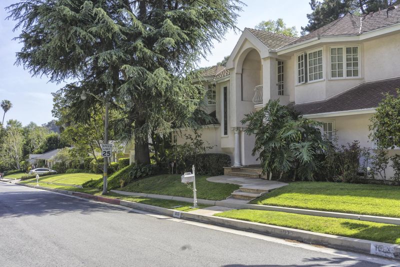 California Architecture: Road, Asphalt, Residential HDRi Maps and ...
