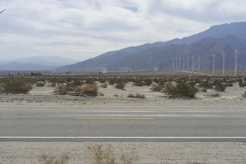 Daytime in California: Desert Mountain Landscape HDRi Maps and Backplates