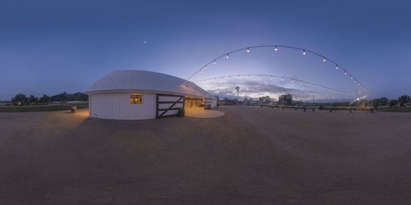 California Residential Area: The Round Building HDRi Maps and Backplates