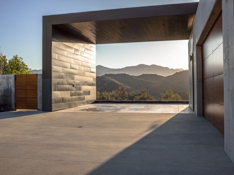 California Residential Building: Sunlight and Landscape HDRi Maps and ...