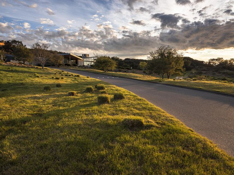 California Road Architecture Residential HDRi Maps and Backplates