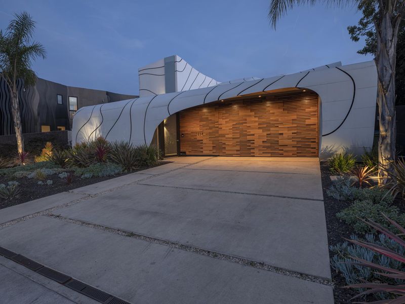 California Suburban Life: Lighting Up the Contrails HDRi Maps and ...