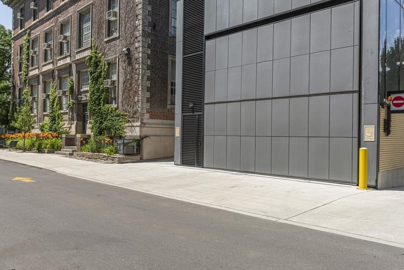 Canadian City Life: Modern Infrastructure and Urban Design HDRi Maps ...