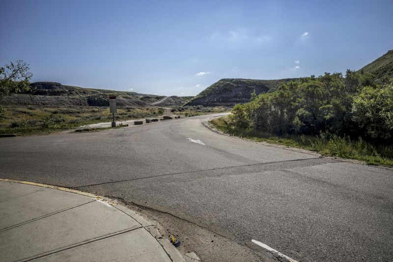 Canadian Highway in Alberta: A Scenic Drive through Open Spaces HDRi ...