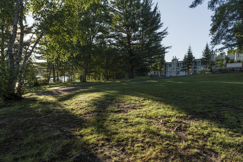 Canadian Landscape: Residential Area HDRi Maps and Backplates