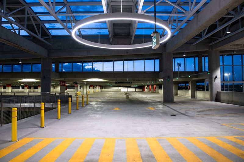 Canadian Road: Open Space and Freedom HDRi Maps and Backplates