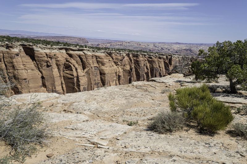 Canyonlands Moab Utah Cliff Formation HDRi Maps and Backplates