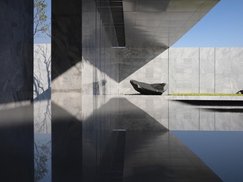 Chinese Villa in Urban Landscape with Reflecting Pool HDRi Maps and ...