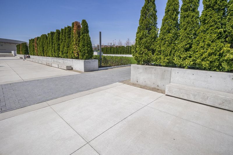 City Architecture: Concrete Property HDRi Maps and Backplates