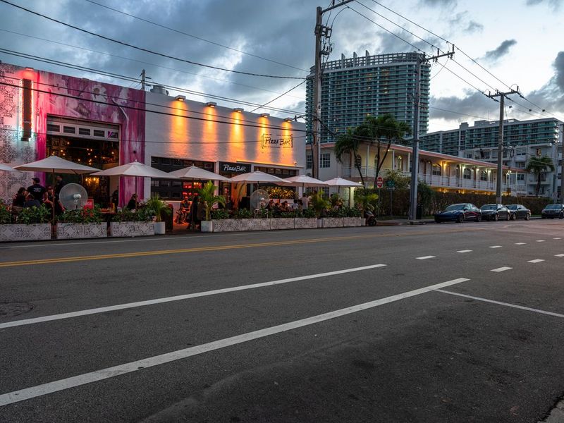 City Life in Miami Beach HDRi Maps and Backplates