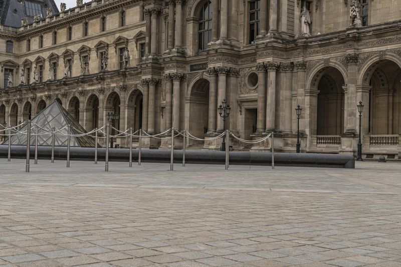 Classic Architecture Building in Paris, France - HDRi Maps and Backplates