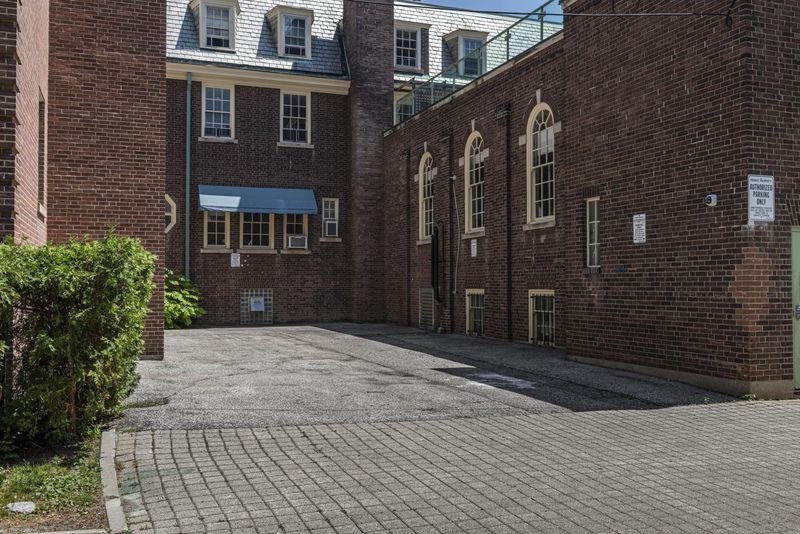 Classic Architecture of Toronto Residential Buildings HDRi Maps and ...