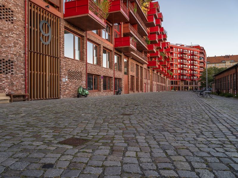 Cobblestone Roads at Dawn: City Courtyard in Europe HDRi Maps and ...